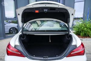 White Mercedes-Benz CLA 250 2019 in Kaunas, with an engine capacity of 2.00 L and mileage of 75 thousand km for 18950 €, photo 16 on AUTOMOTO.COM.LV