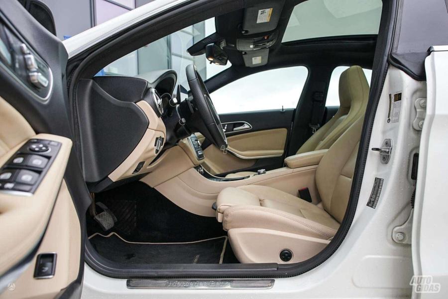 White Mercedes-Benz CLA 250 2019 in Kaunas, with an engine capacity of 2.00 L and mileage of 75 thousand km for 18950 €, photo 25 on AUTOMOTO.COM.LV