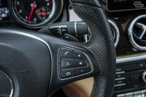 White Mercedes-Benz CLA 250 2019 in Kaunas, with an engine capacity of 2.00 L and mileage of 75 thousand km for 18950 €, photo 30 on AUTOMOTO.COM.LV