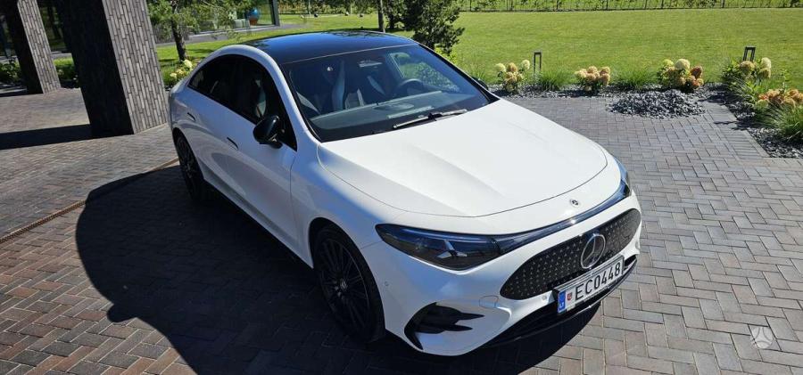 White Mercedes-Benz CLA 250 2025 in Kaunas, with an engine capacity of 0.00 L and mileage of 31 thousand km for 55000 €, photo 1 on AUTOMOTO.COM.LV