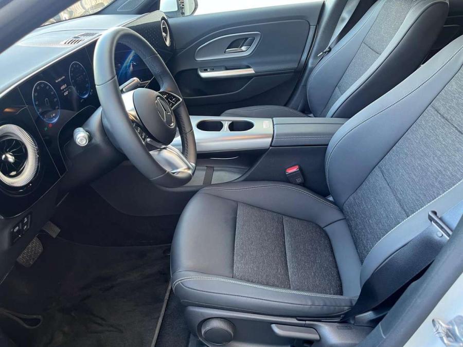 White Mercedes-Benz CLA 250 2026 in Kaunas, with an engine capacity of 0.00 L and mileage of 5 thousand km for 46900 €, photo 10 on AUTOMOTO.COM.LV