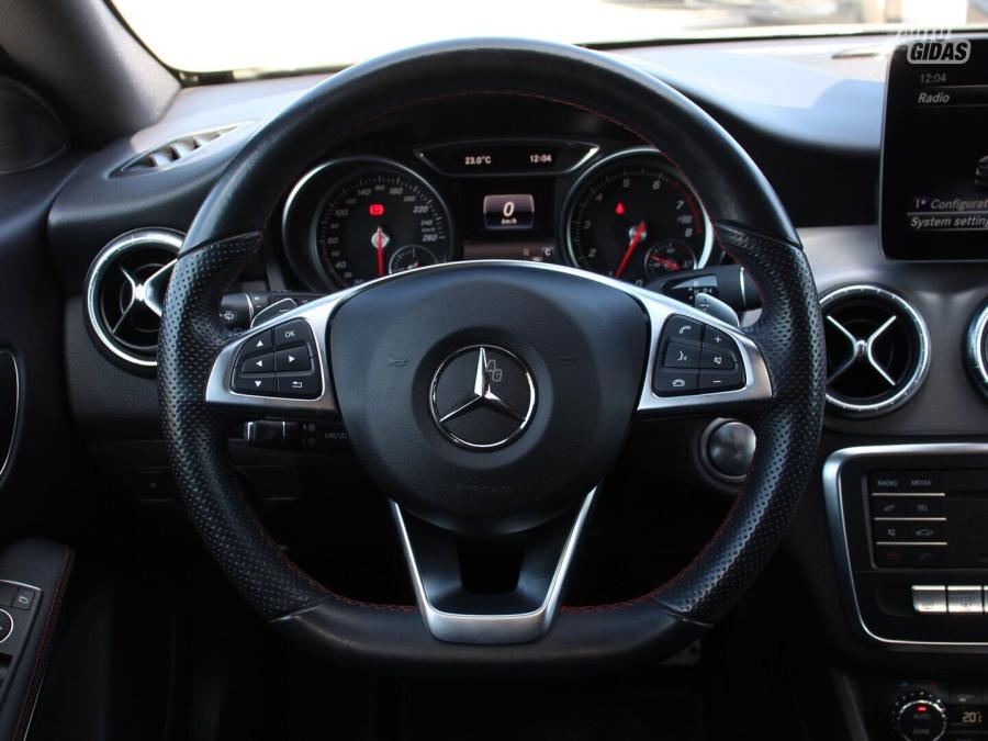 White Mercedes-Benz CLA 250 2017 in Vilnius, with an engine capacity of 2.00 L and mileage of 101 thousand km for 16950 €, photo 6 on AUTOMOTO.COM.LV
