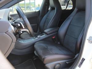 White Mercedes-Benz CLA 250 2017 in Vilnius, with an engine capacity of 2.00 L and mileage of 101 thousand km for 16950 €, photo 14 on AUTOMOTO.COM.LV