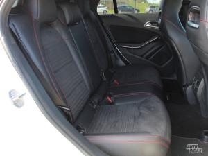 White Mercedes-Benz CLA 250 2017 in Vilnius, with an engine capacity of 2.00 L and mileage of 101 thousand km for 16950 €, photo 17 on AUTOMOTO.COM.LV