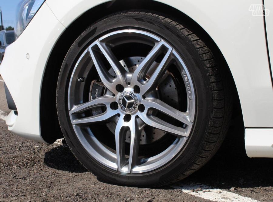 White Mercedes-Benz CLA 250 2017 in Vilnius, with an engine capacity of 2.00 L and mileage of 101 thousand km for 16950 €, photo 22 on AUTOMOTO.COM.LV