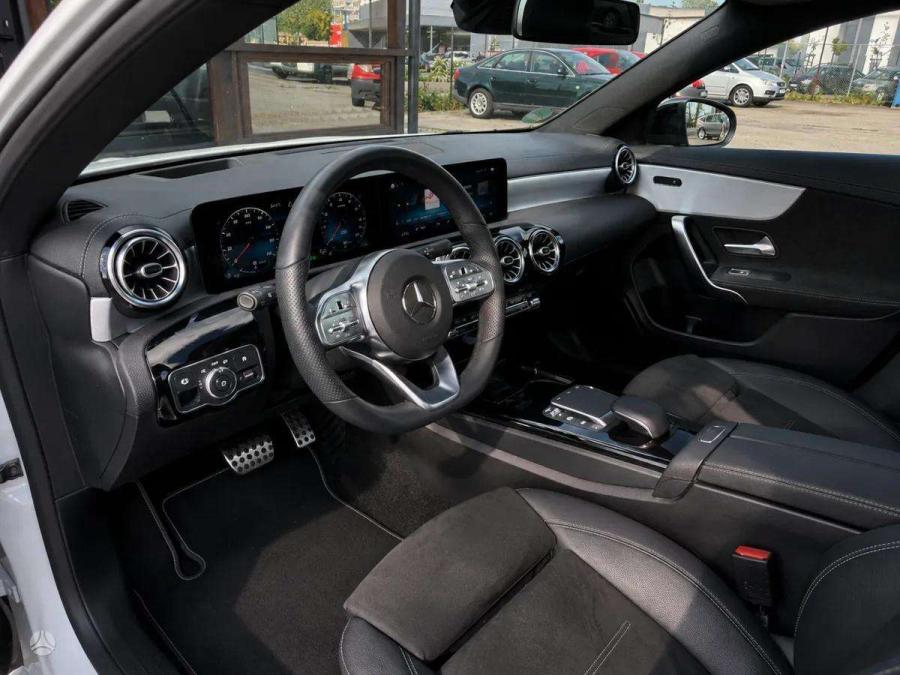Balts Mercedes-Benz CLA 250 2021 Rīga, ar dzinēja tilpumu 1.40 L un nobraukumu 129 tūkst. km par 25600 €, foto 13 vietnē AUTOMOTO.COM.LV