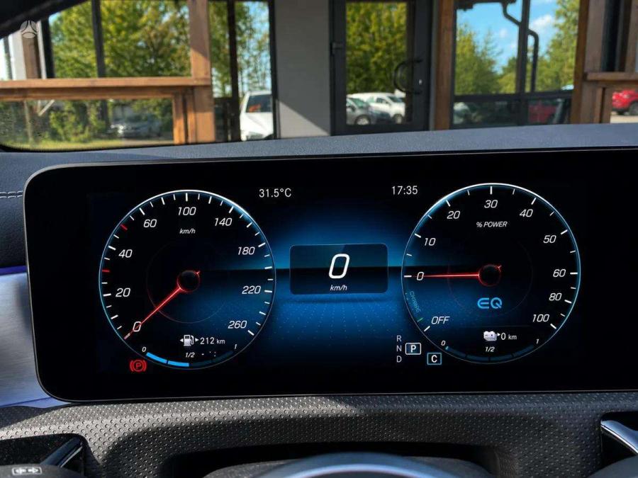 Balts Mercedes-Benz CLA 250 2021 Rīga, ar dzinēja tilpumu 1.40 L un nobraukumu 129 tūkst. km par 25600 €, foto 21 vietnē AUTOMOTO.COM.LV