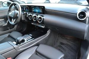 Balts Mercedes-Benz CLA 250 2021 Viļņa, ar dzinēja tilpumu 1.33 L un nobraukumu 205 tūkst. km par 20000 €, foto 22 vietnē AUTOMOTO.COM.LV