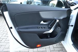 Balts Mercedes-Benz CLA 250 2021 Viļņa, ar dzinēja tilpumu 1.33 L un nobraukumu 205 tūkst. km par 20000 €, foto 38 vietnē AUTOMOTO.COM.LV