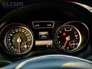 Dzeltens Mercedes-Benz CLA 250 2014 Rīga, ar dzinēja tilpumu 2.00 L un nobraukumu 160 tūkst. km par 16000 €, foto 9 vietnē AUTOMOTO.COM.LV