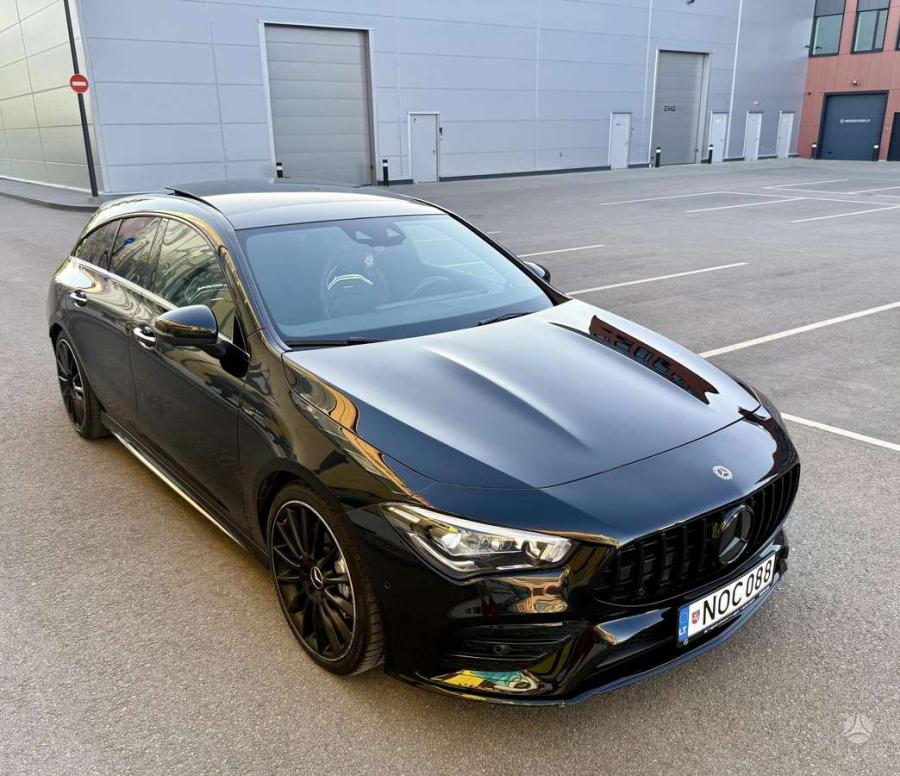 Black Mercedes-Benz CLA 35 AMG 2020 in Vilnius, with an engine capacity of 2.00 L and mileage of 133 thousand km for 25900 €, photo 5 on AUTOMOTO.COM.LV