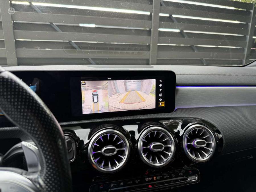 Black Mercedes-Benz CLA 35 AMG 2020 in Vilnius, with an engine capacity of 2.00 L and mileage of 133 thousand km for 25900 €, photo 14 on AUTOMOTO.COM.LV