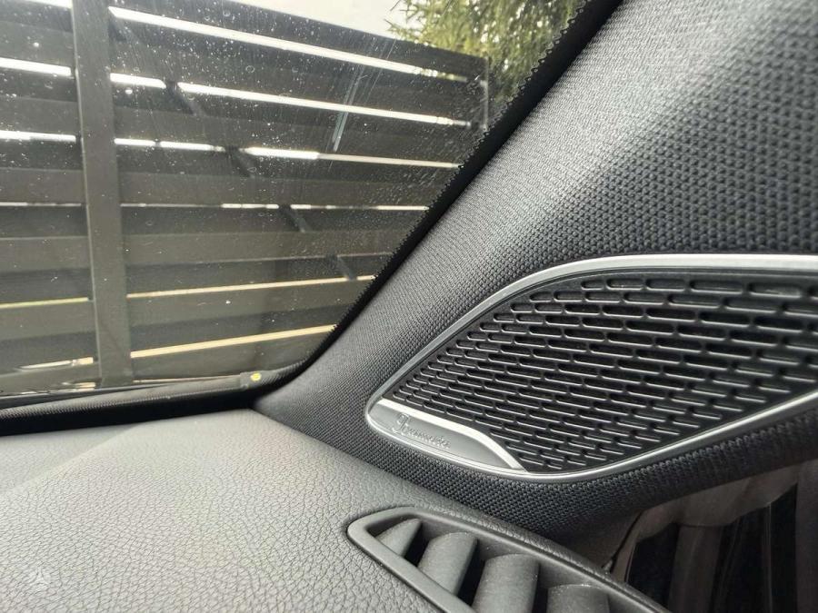 Black Mercedes-Benz CLA 35 AMG 2020 in Vilnius, with an engine capacity of 2.00 L and mileage of 133 thousand km for 25900 €, photo 15 on AUTOMOTO.COM.LV