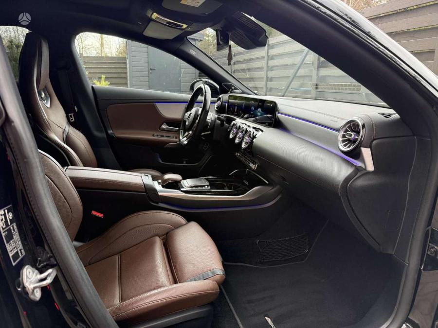 Black Mercedes-Benz CLA 35 AMG 2020 in Vilnius, with an engine capacity of 2.00 L and mileage of 133 thousand km for 25900 €, photo 16 on AUTOMOTO.COM.LV