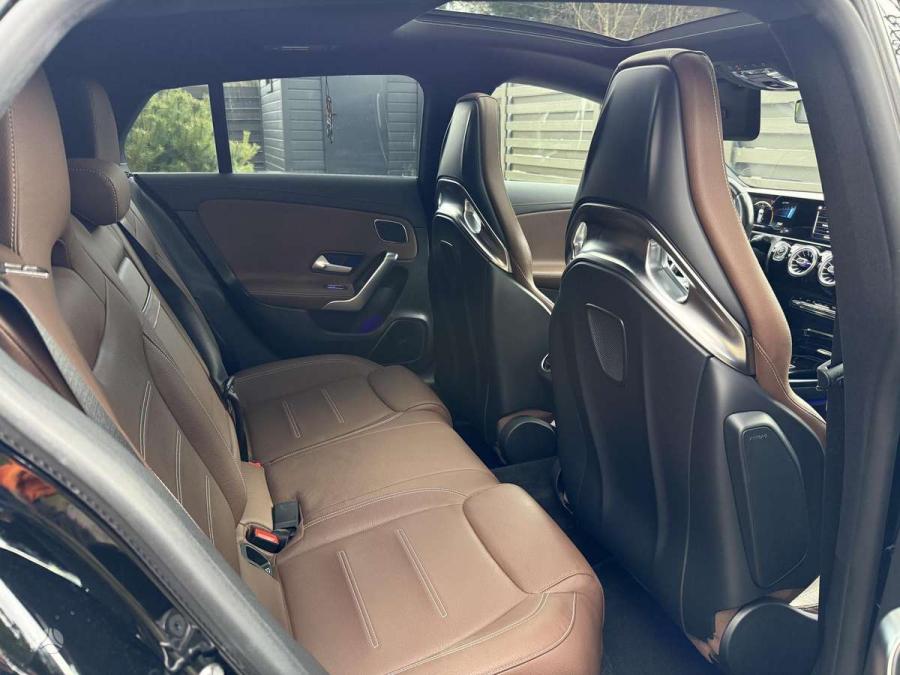 Black Mercedes-Benz CLA 35 AMG 2020 in Vilnius, with an engine capacity of 2.00 L and mileage of 133 thousand km for 25900 €, photo 18 on AUTOMOTO.COM.LV