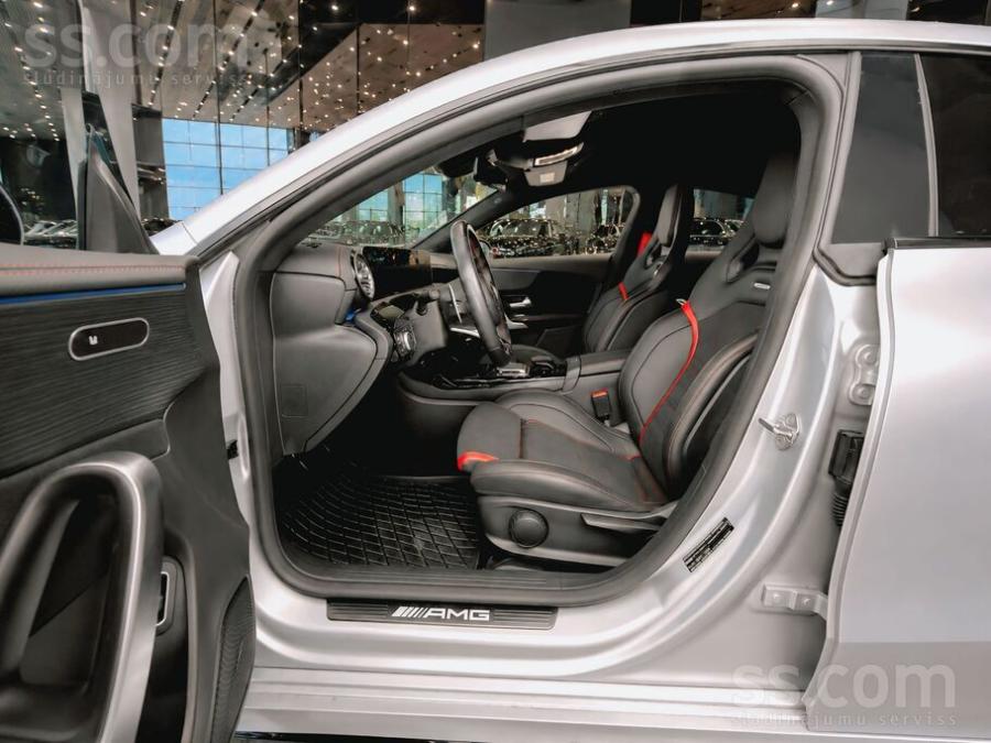 Pelēks Mercedes-Benz CLA 35 AMG 2021 Tallina, ar dzinēja tilpumu 2.00 L un nobraukumu 123 tūkst. km par 29900 €, foto 8 vietnē AUTOMOTO.COM.LV