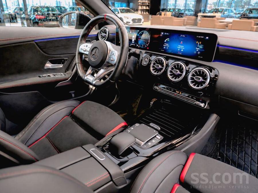 Pelēks Mercedes-Benz CLA 35 AMG 2021 Tallina, ar dzinēja tilpumu 2.00 L un nobraukumu 123 tūkst. km par 29900 €, foto 12 vietnē AUTOMOTO.COM.LV