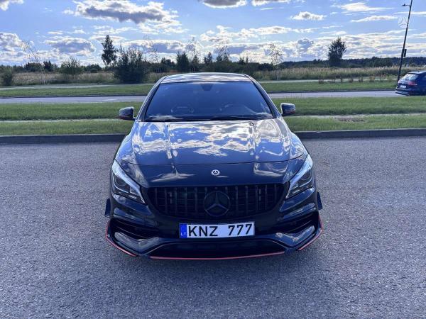Melns Mercedes-Benz CLA 45 AMG 2016 Viļņa, ar dzinēja tilpumu 1.99 L un nobraukumu 150 tūkst. km par 29500 €, foto 2 vietnē AUTOMOTO.COM.LV