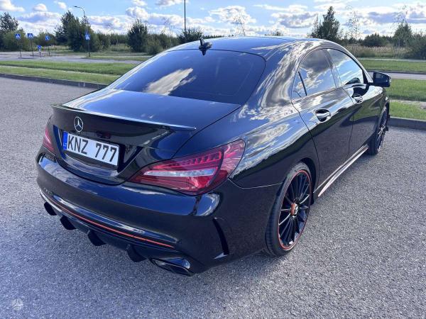 Melns Mercedes-Benz CLA 45 AMG 2016 Viļņa, ar dzinēja tilpumu 1.99 L un nobraukumu 150 tūkst. km par 29500 €, foto 5 vietnē AUTOMOTO.COM.LV