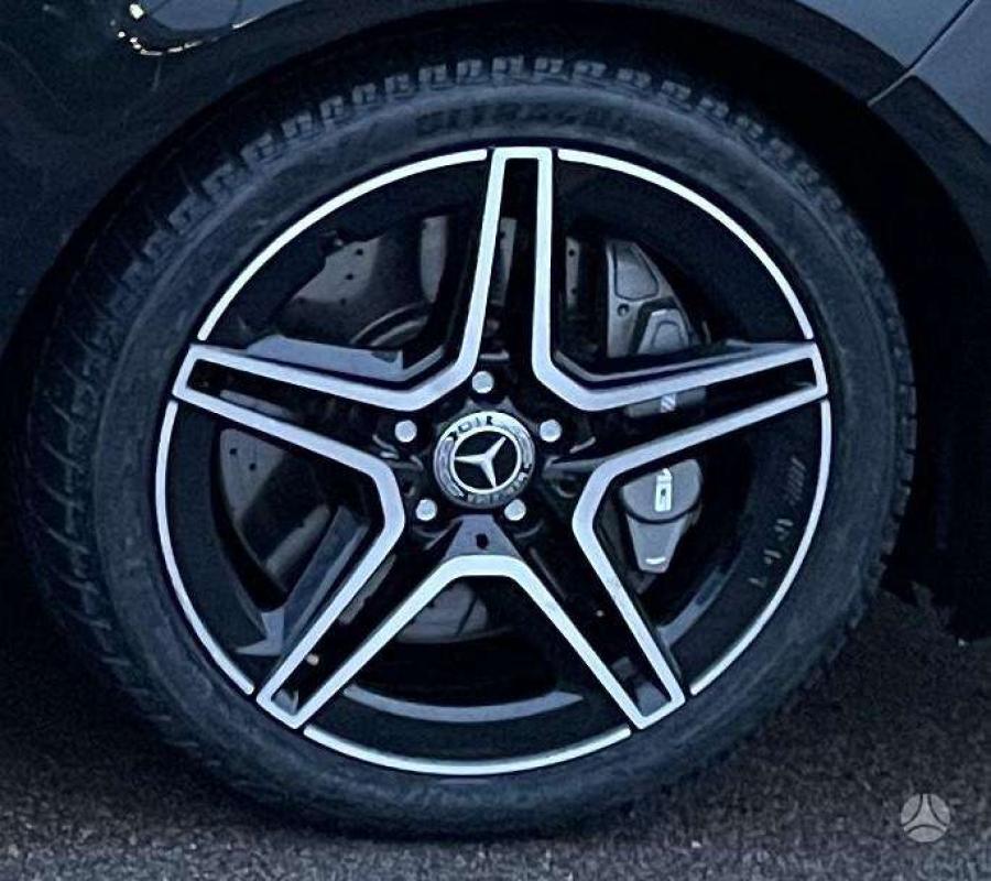 Black Mercedes-Benz CLA 45 AMG 2016 in Vilnius, with an engine capacity of 1.99 L and mileage of 150 thousand km for 29500 €, photo 18 on AUTOMOTO.COM.LV