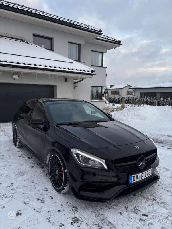Black Mercedes-Benz CLA 45 AMG 2017 in Vilnius, with an engine capacity of 1.99 L and mileage of 211 thousand km for 23700 €, photo 3 on AUTOMOTO.COM.LV