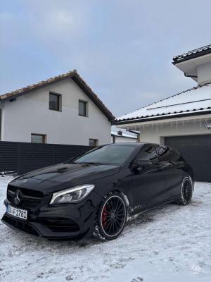Black Mercedes-Benz CLA 45 AMG 2017 in Vilnius, with an engine capacity of 1.99 L and mileage of 211 thousand km for 23700 €, photo 4 on AUTOMOTO.COM.LV