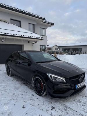 Black Mercedes-Benz CLA 45 AMG 2017 in Vilnius, with an engine capacity of 1.99 L and mileage of 211 thousand km for 23700 €, photo 5 on AUTOMOTO.COM.LV