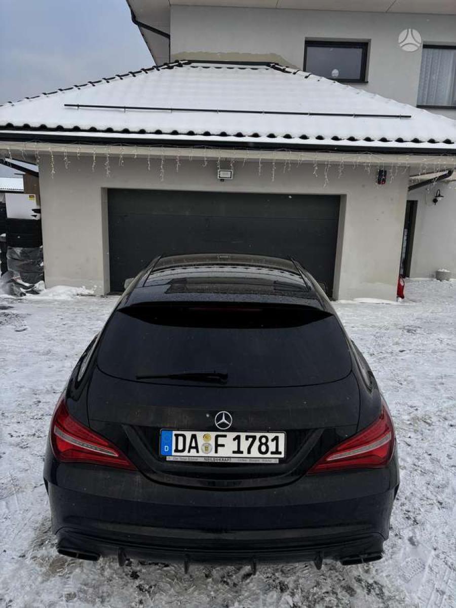 Black Mercedes-Benz CLA 45 AMG 2017 in Vilnius, with an engine capacity of 1.99 L and mileage of 211 thousand km for 23700 €, photo 6 on AUTOMOTO.COM.LV