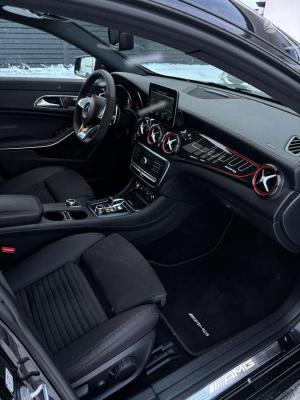 Black Mercedes-Benz CLA 45 AMG 2017 in Vilnius, with an engine capacity of 1.99 L and mileage of 211 thousand km for 23700 €, photo 18 on AUTOMOTO.COM.LV