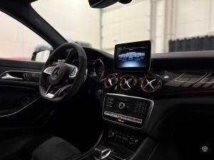 Melns Mercedes-Benz CLA 45 AMG 2017 Viļņa, ar dzinēja tilpumu 1.99 L un nobraukumu 211 tūkst. km par 24990 €, foto 16 vietnē AUTOMOTO.COM.LV