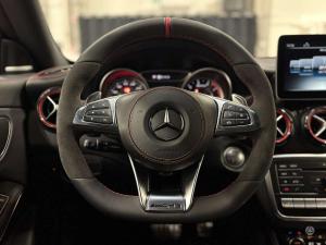 Melns Mercedes-Benz CLA 45 AMG 2017 Viļņa, ar dzinēja tilpumu 1.99 L un nobraukumu 211 tūkst. km par 24990 €, foto 19 vietnē AUTOMOTO.COM.LV
