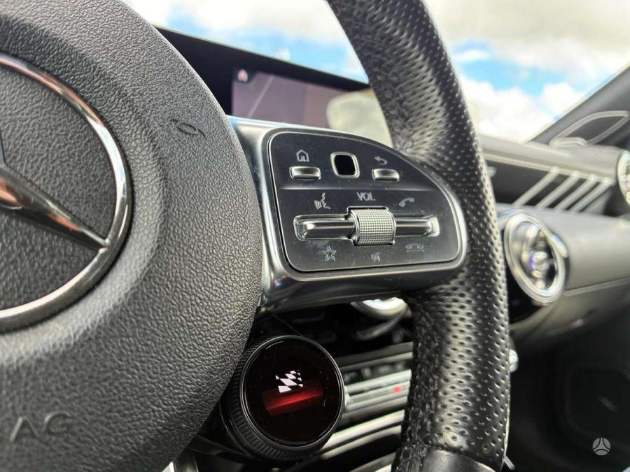 Zils Mercedes-Benz CLA 45 AMG 2020 Viļņa, ar dzinēja tilpumu 1.99 L un nobraukumu 97 tūkst. km par 37900 €, foto 27 vietnē AUTOMOTO.COM.LV