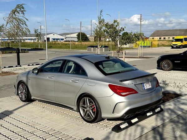 Pelēks Mercedes-Benz CLA 45 AMG 2015 Klaipėda, ar dzinēja tilpumu 2.00 L un nobraukumu 215 tūkst. km par 16800 €, foto 4 vietnē AUTOMOTO.COM.LV
