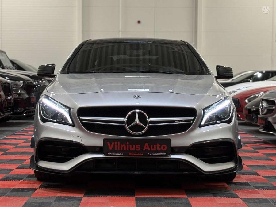 Pelēks Mercedes-Benz CLA 45 AMG 2018 Viļņa, ar dzinēja tilpumu 1.99 L un nobraukumu 94 tūkst. km par 26490 €, foto 3 vietnē AUTOMOTO.COM.LV