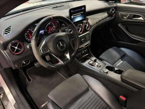 Pelēks Mercedes-Benz CLA 45 AMG 2018 Viļņa, ar dzinēja tilpumu 1.99 L un nobraukumu 94 tūkst. km par 26490 €, foto 12 vietnē AUTOMOTO.COM.LV