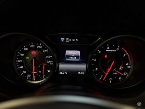Pelēks Mercedes-Benz CLA 45 AMG 2018 Viļņa, ar dzinēja tilpumu 1.99 L un nobraukumu 94 tūkst. km par 26490 €, foto 24 vietnē AUTOMOTO.COM.LV