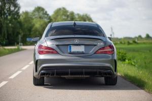 Grey Mercedes-Benz CLA 45 AMG 2019 in Kaunas, with an engine capacity of 0.00 L and mileage of 113 thousand km for 21810 €, photo 4 on AUTOMOTO.COM.LV