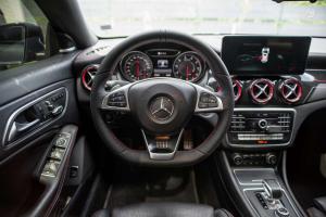 Grey Mercedes-Benz CLA 45 AMG 2019 in Kaunas, with an engine capacity of 0.00 L and mileage of 113 thousand km for 21810 €, photo 8 on AUTOMOTO.COM.LV