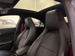 Balts Mercedes-Benz CLA 45 AMG 2019 Viļņa, ar dzinēja tilpumu 1.99 L un nobraukumu 122 tūkst. km par 24900 €, foto 16 vietnē AUTOMOTO.COM.LV