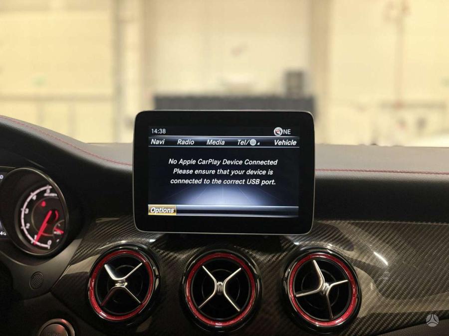 Balts Mercedes-Benz CLA 45 AMG 2019 Viļņa, ar dzinēja tilpumu 1.99 L un nobraukumu 122 tūkst. km par 24900 €, foto 27 vietnē AUTOMOTO.COM.LV