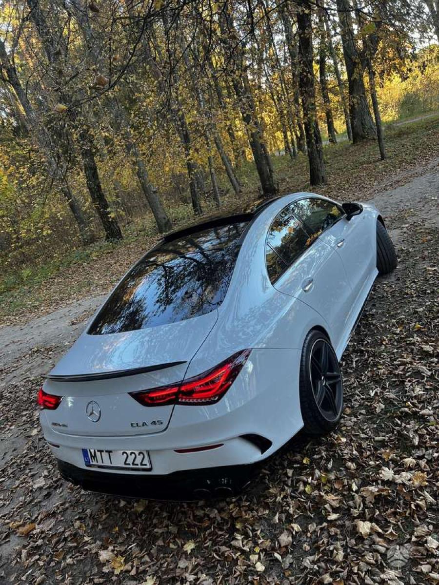 Balts Mercedes-Benz CLA 45 AMG 2020 Panevēža, ar dzinēja tilpumu 0.20 L un nobraukumu 45 tūkst. km par 44000 €, foto 15 vietnē AUTOMOTO.COM.LV