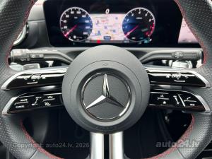 Melns Mercedes-Benz CLA-Class 2024 Tallina, ar dzinēja tilpumu 2.00 L un nobraukumu 22 tūkst. km par 34900 €, foto 18 vietnē AUTOMOTO.COM.LV