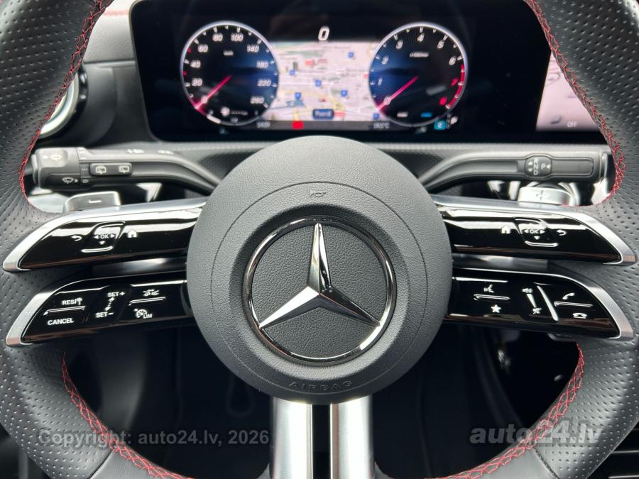 Melns Mercedes-Benz CLA-Class 2024 Tallina, ar dzinēja tilpumu 2.00 L un nobraukumu 22 tūkst. km par 34900 €, foto 18 vietnē AUTOMOTO.COM.LV