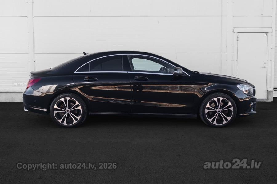 Black Mercedes-Benz CLA-Class 2014 in Tallinn, with an engine capacity of 2.00 L and mileage of 216 thousand km for 11999 €, photo 5 on AUTOMOTO.COM.LV