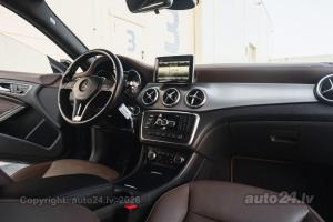 Black Mercedes-Benz CLA-Class 2014 in Tallinn, with an engine capacity of 2.00 L and mileage of 216 thousand km for 11999 €, photo 10 on AUTOMOTO.COM.LV