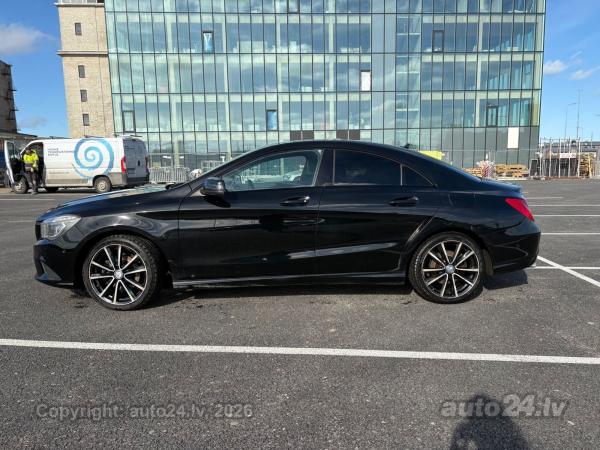 Melns Mercedes-Benz CLA-Class 2014 Tallina, ar dzinēja tilpumu 1.80 L un nobraukumu 105 tūkst. km par 15299 €, foto 6 vietnē AUTOMOTO.COM.LV