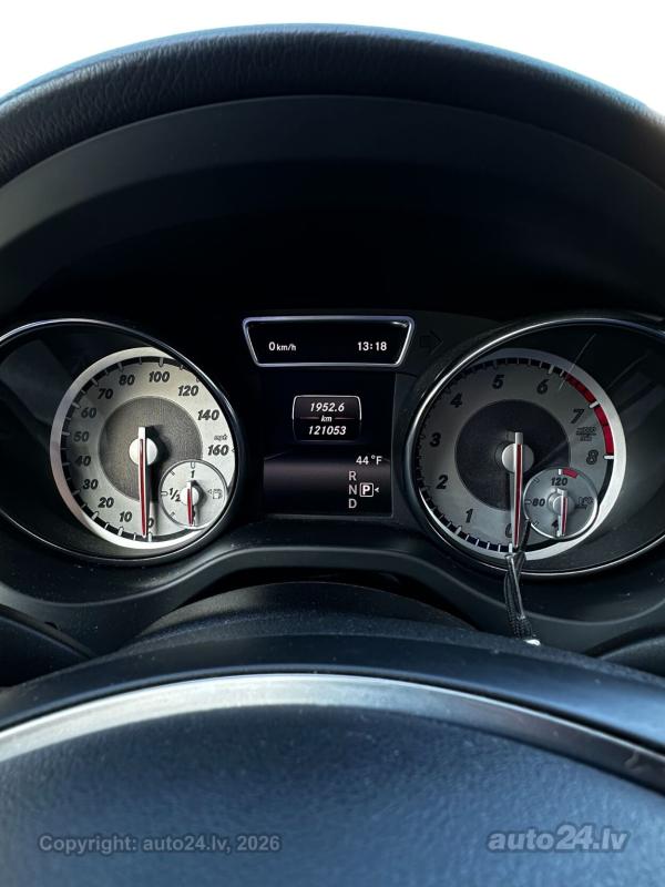 Melns Mercedes-Benz CLA-Class 2015 Tallina, ar dzinēja tilpumu 2.00 L un nobraukumu 121 tūkst. km par 12500 €, foto 11 vietnē AUTOMOTO.COM.LV