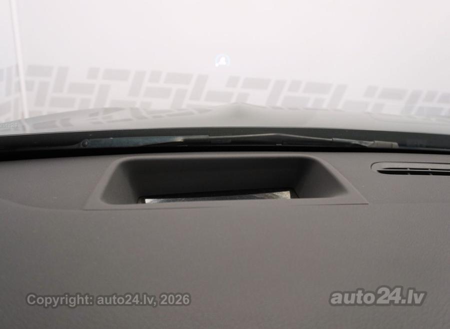 Melns Mercedes-Benz CLA-Class 2020 Tartu, ar dzinēja tilpumu 2.00 L un nobraukumu 89 tūkst. km par 30500 €, foto 17 vietnē AUTOMOTO.COM.LV