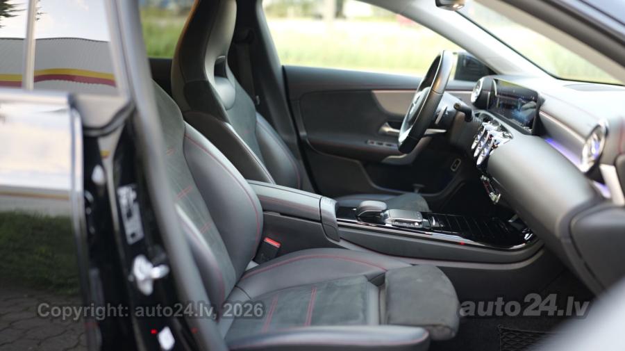 Black Mercedes-Benz CLA-Class 2020 in Tallinn, with an engine capacity of 2.00 L and mileage of 72 thousand km for 32000 €, photo 15 on AUTOMOTO.COM.LV