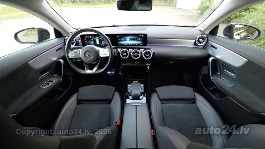 Black Mercedes-Benz CLA-Class 2020 in Tallinn, with an engine capacity of 2.00 L and mileage of 72 thousand km for 32000 €, photo 20 on AUTOMOTO.COM.LV